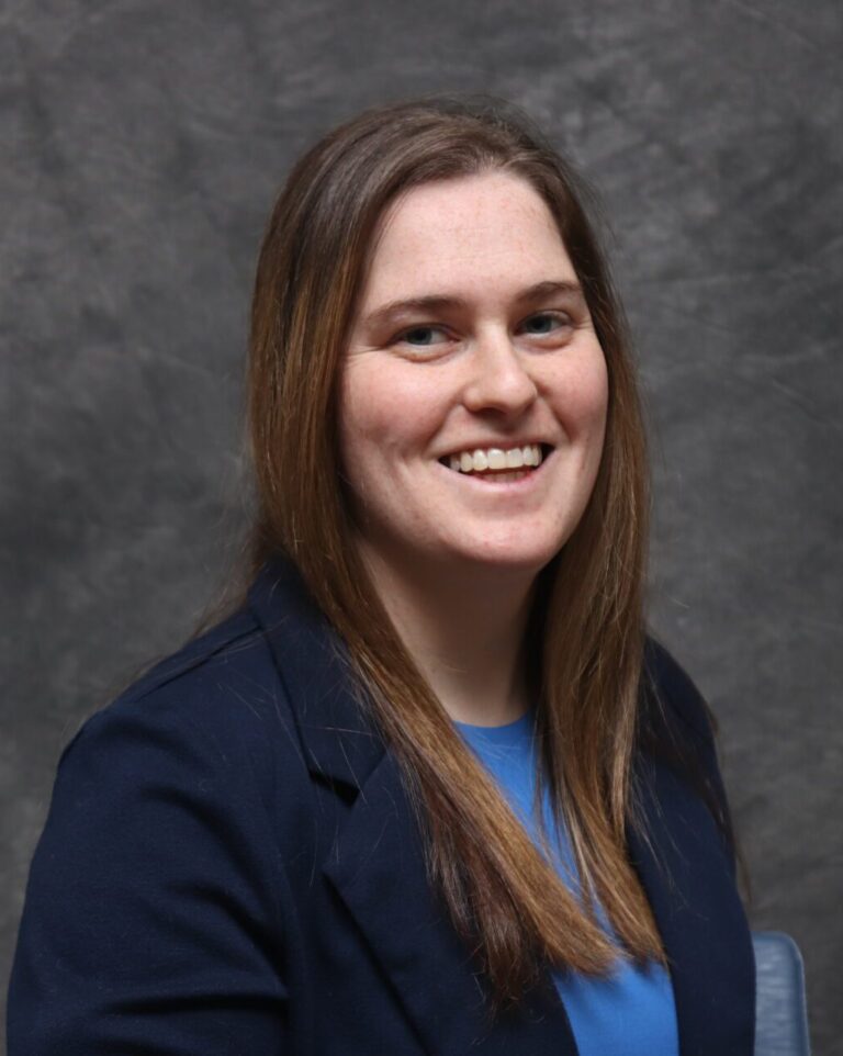 Elizabeth Tratar, MSW, LSW | NorthShore Health Centers